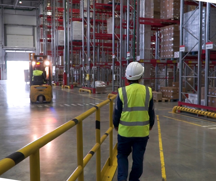 Kunstig intelligens hos Amazon fyrer 300 medarbejdere - lovmæssigt ...